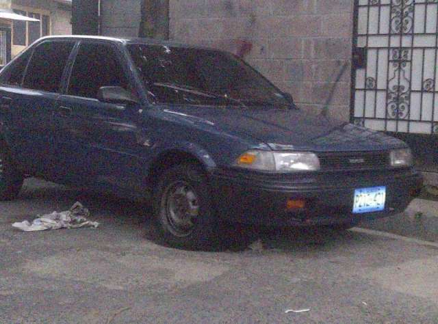 Vendo toyota corolla año 88 standar en perfecto estado en San Salvador ...