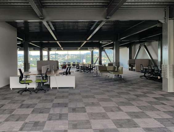 Oficinas en alquiler edificio century tower, zona rosa en San Salvador ...